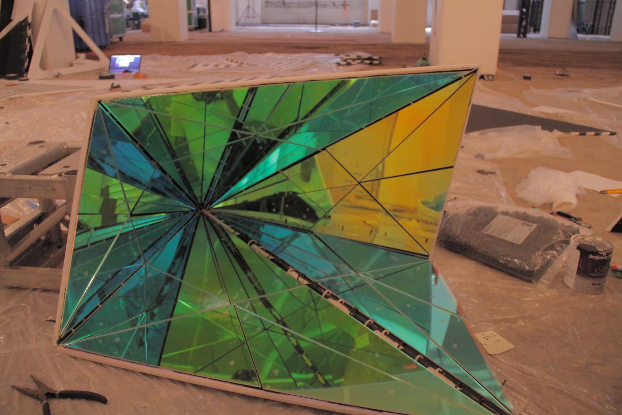 R&Dazzle Installation - SOFTlab