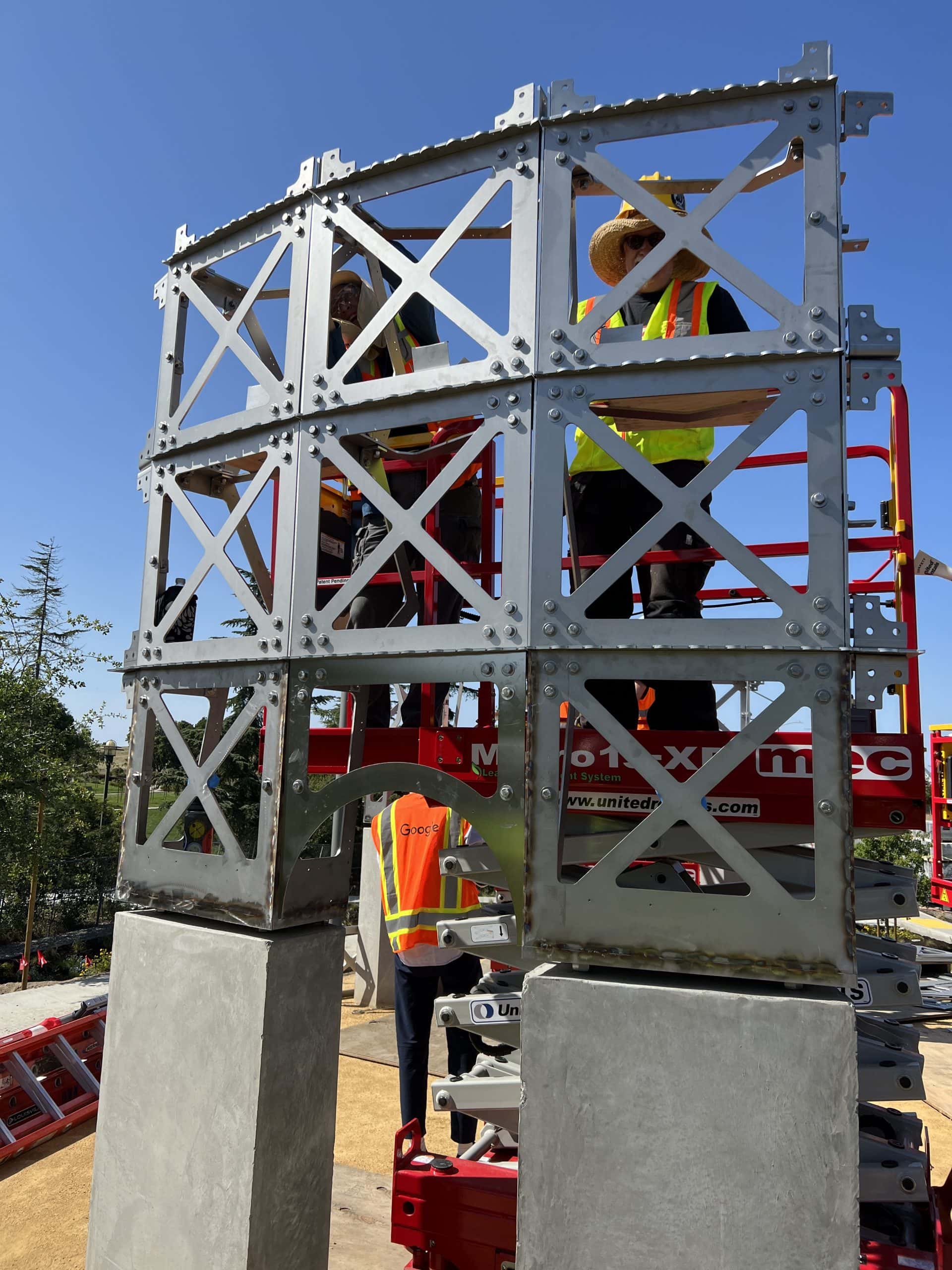 Halo Build - SOFTlab