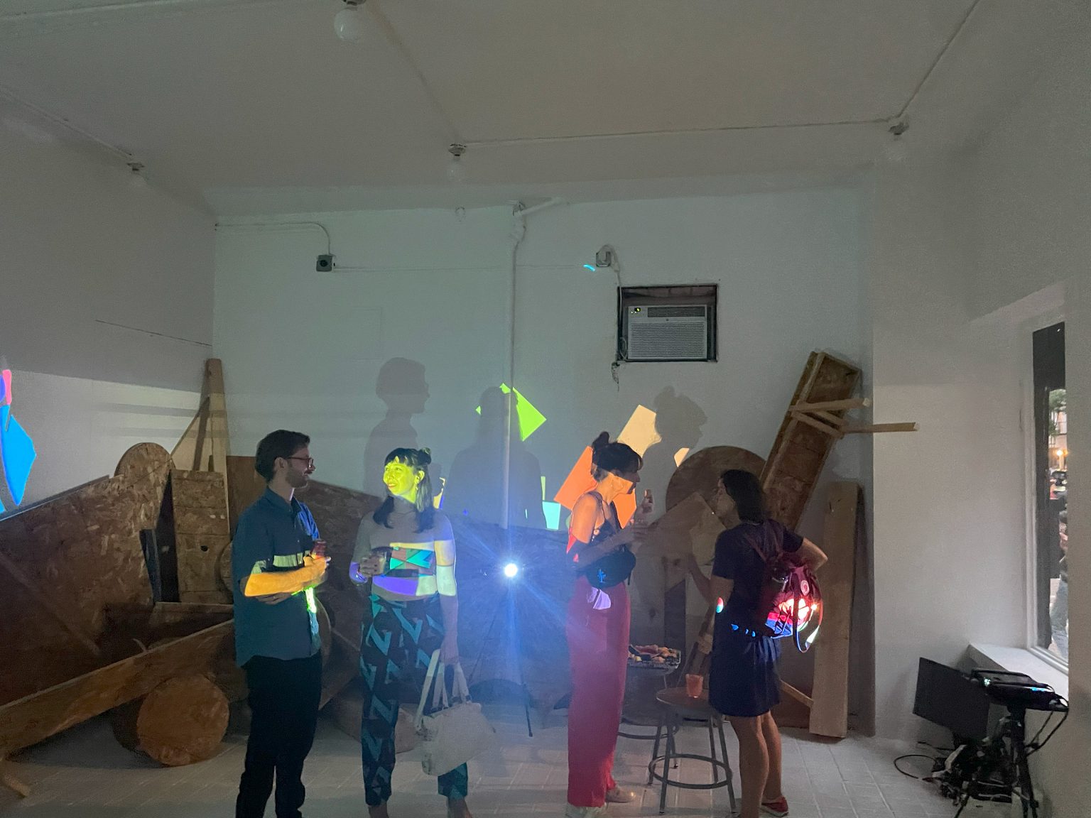 Bounce Opening - SOFTlab