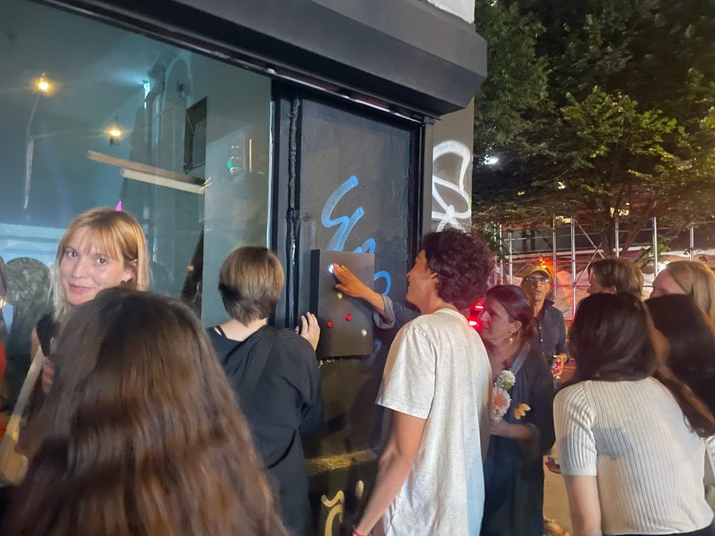 Bounce Opening - SOFTlab